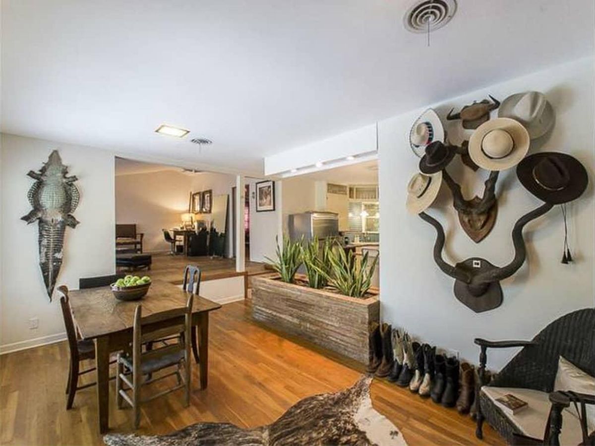 Sarah Ellison Lewis of Bootleg Market is selling her stylish South ...