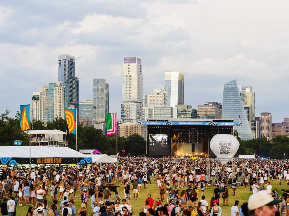 ACL Fest 2025 photos: Wet Leg flexes + The Dare brings the party ...