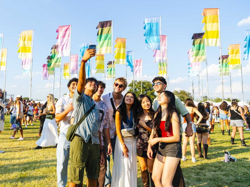 ACL Fest 2025 photos: Wet Leg flexes + The Dare brings the party ...
