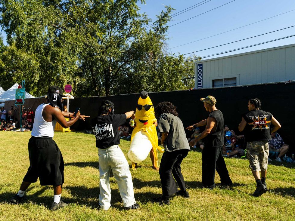 ACL Fest 2025 photos: Wet Leg flexes + The Dare brings the party ...