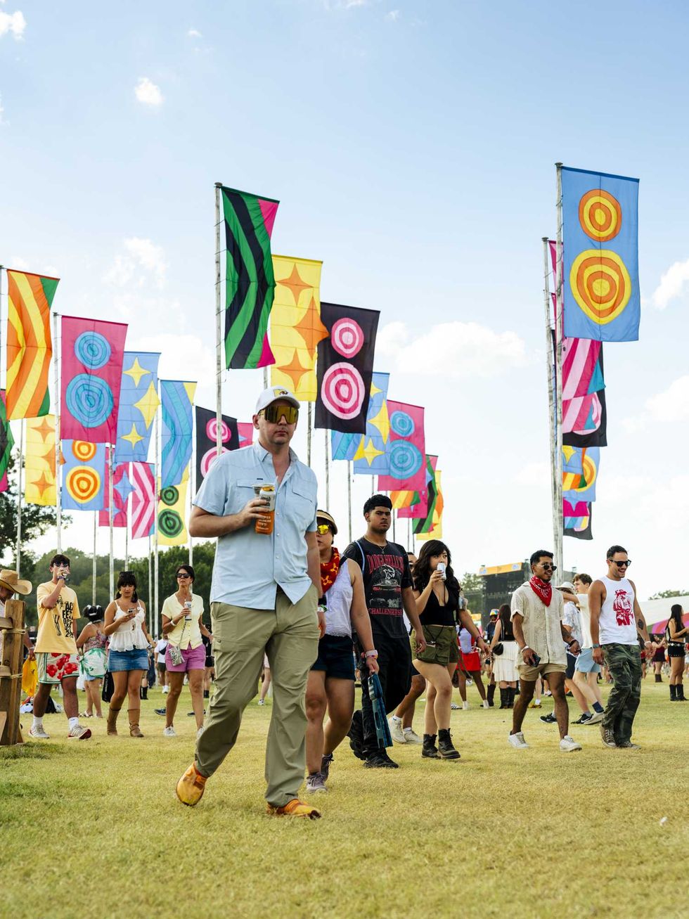 ACL Fest 2025 photos: Wet Leg flexes + The Dare brings the party ...