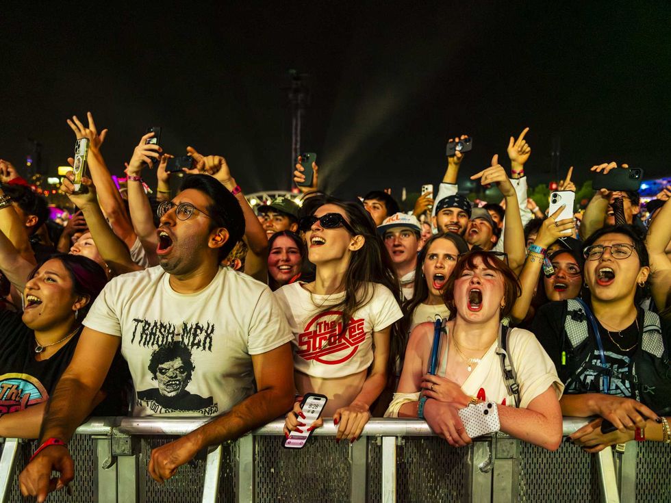 ACL Fest 2025 photos: Wet Leg flexes + The Dare brings the party ...