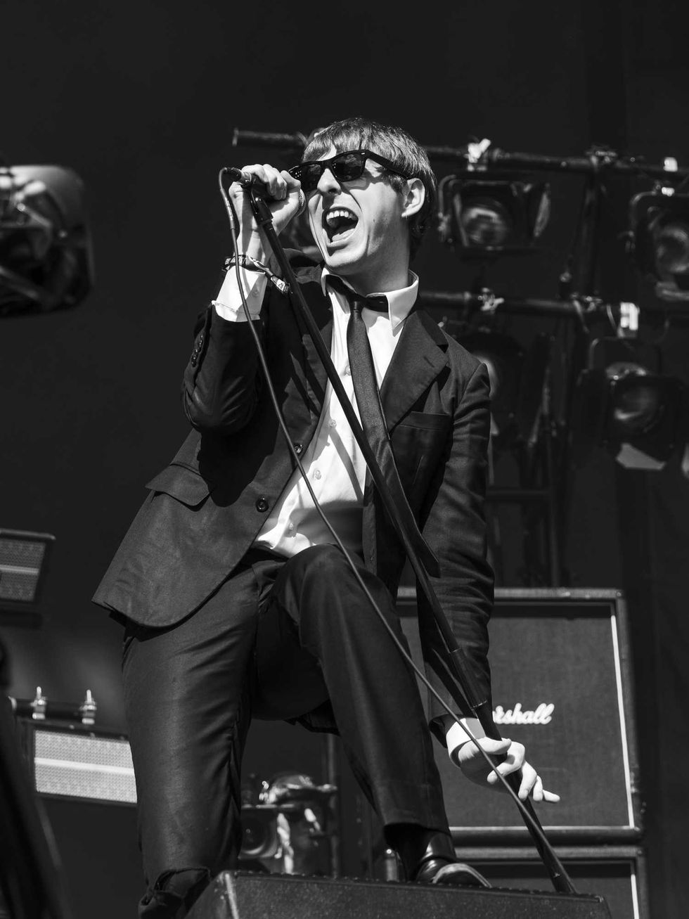 ACL Fest 2025 photos: Wet Leg flexes + The Dare brings the party ...