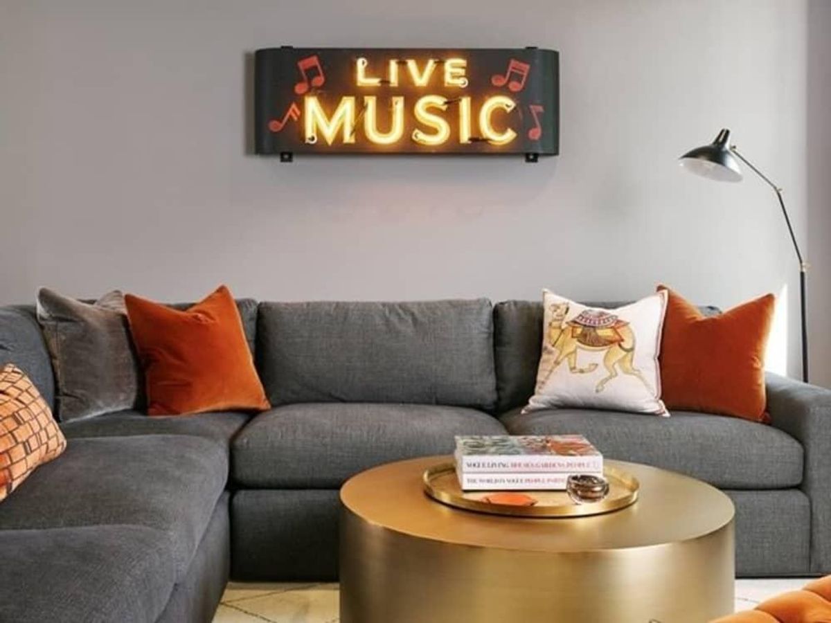 This Austin-y piece of neon art comes straight from Roadhouse Relics ...