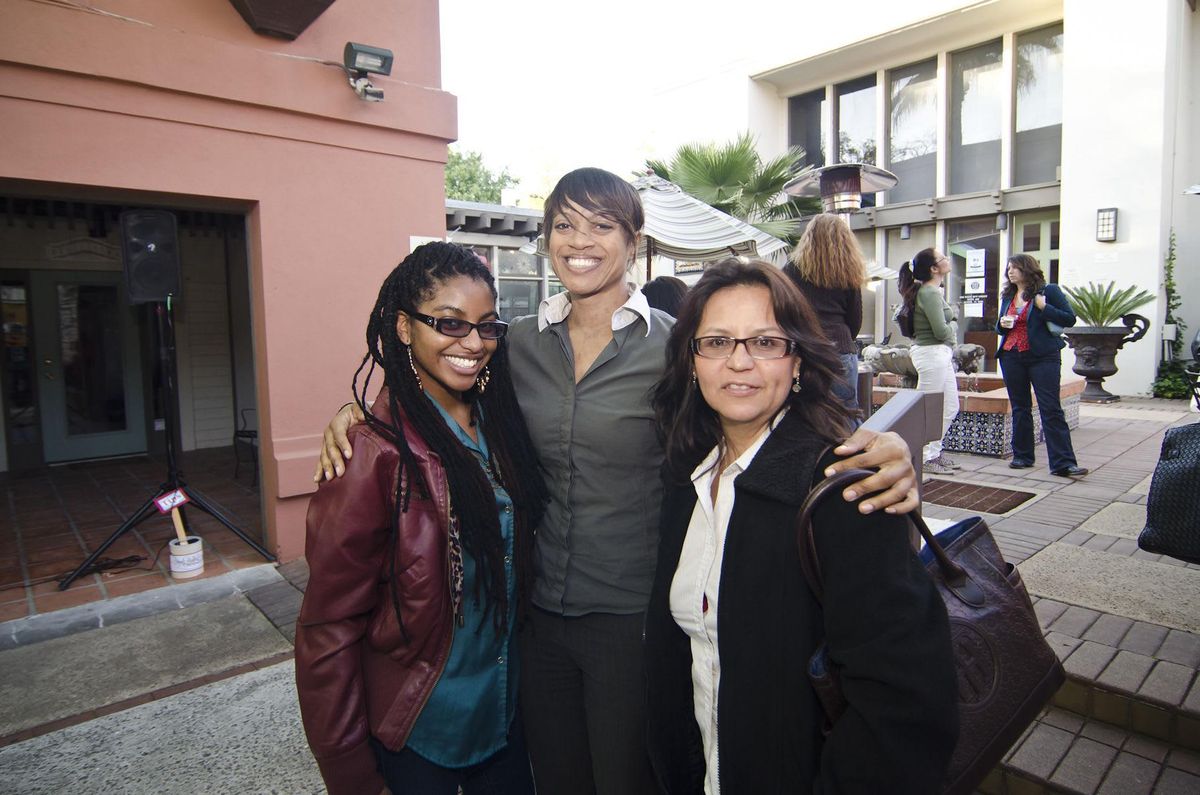From left: Bashida Edmondson, Cassandra Medrano and Yeni Woodall ...