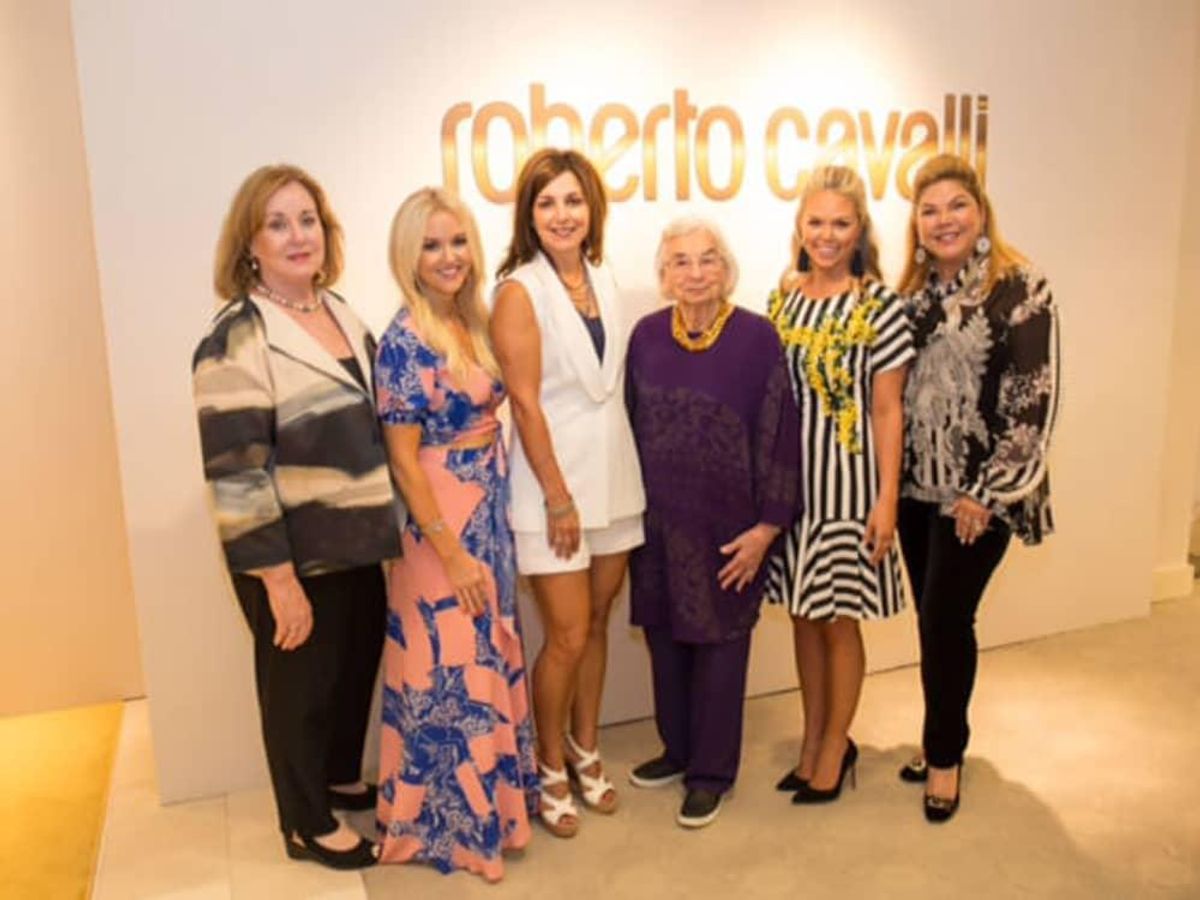 Debbie Hanna, Jenna Leiker, Vicki Strong, Edith Royal, Jamie Chandlee ...